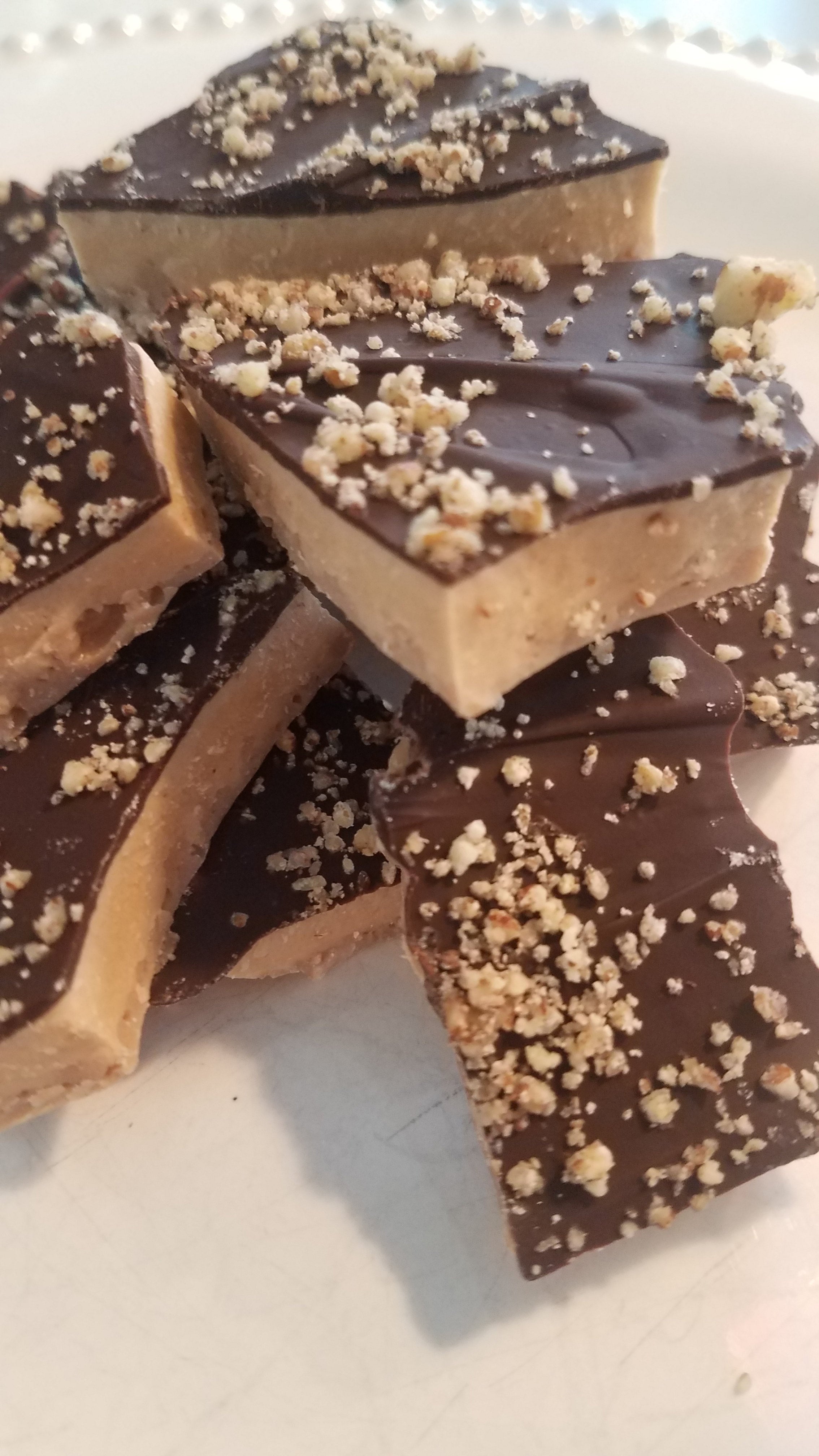 Mint Delight Dark Chocolate Toffee | Amazing Delights & Gifts